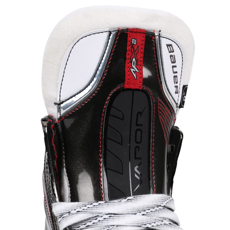 Bauer Vapor APX2 Junior Ice Hockey Skate | Skates | Hockey shop Sportrebel